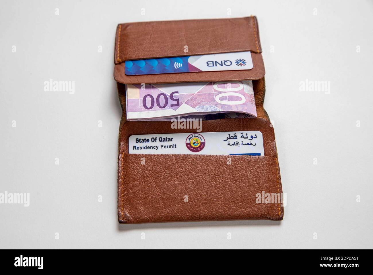 500 riyal qatari hi-res stock photography and images - Alamy