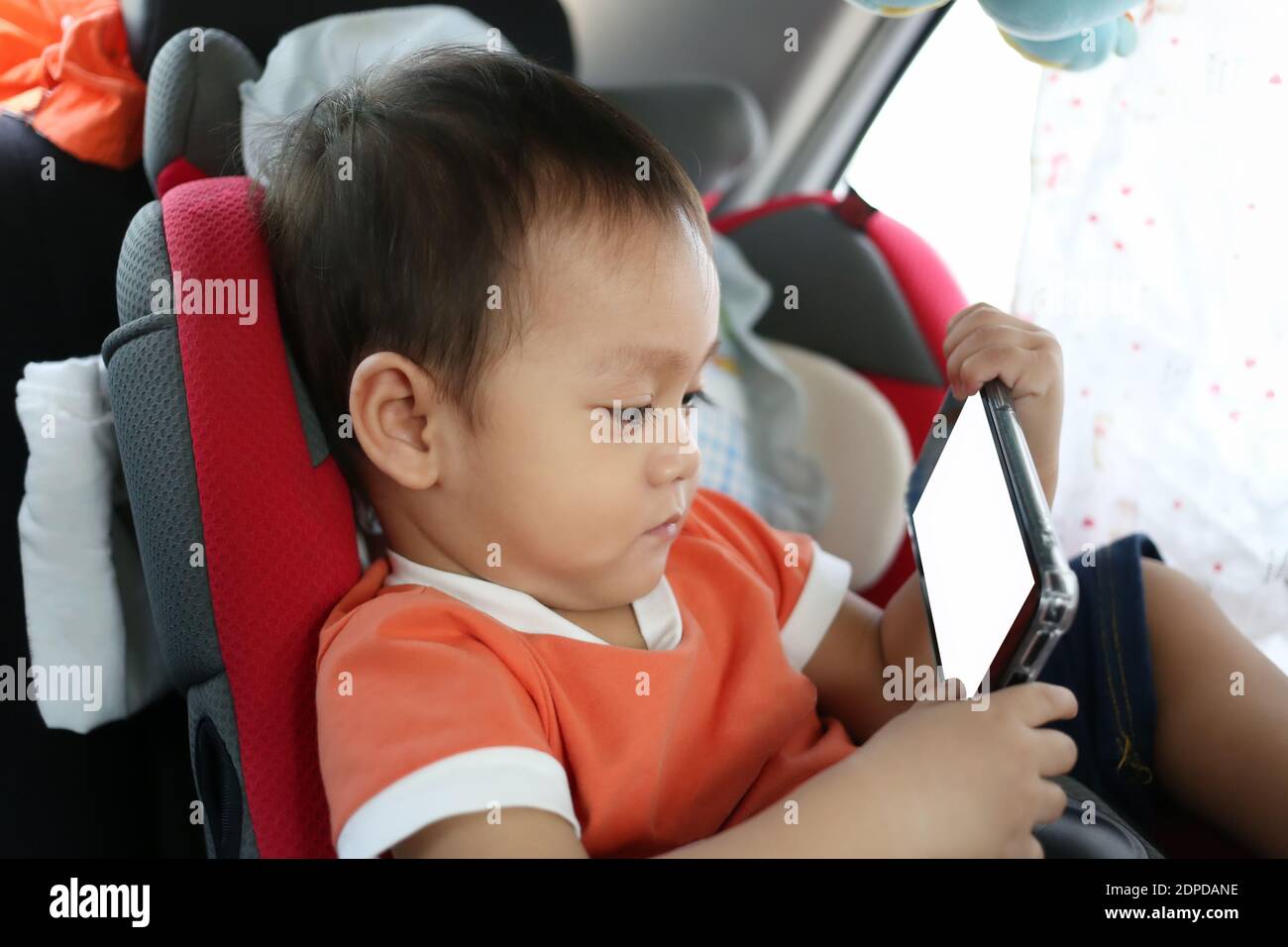 Car seat cartoon hi-res stock photography and images - Alamy