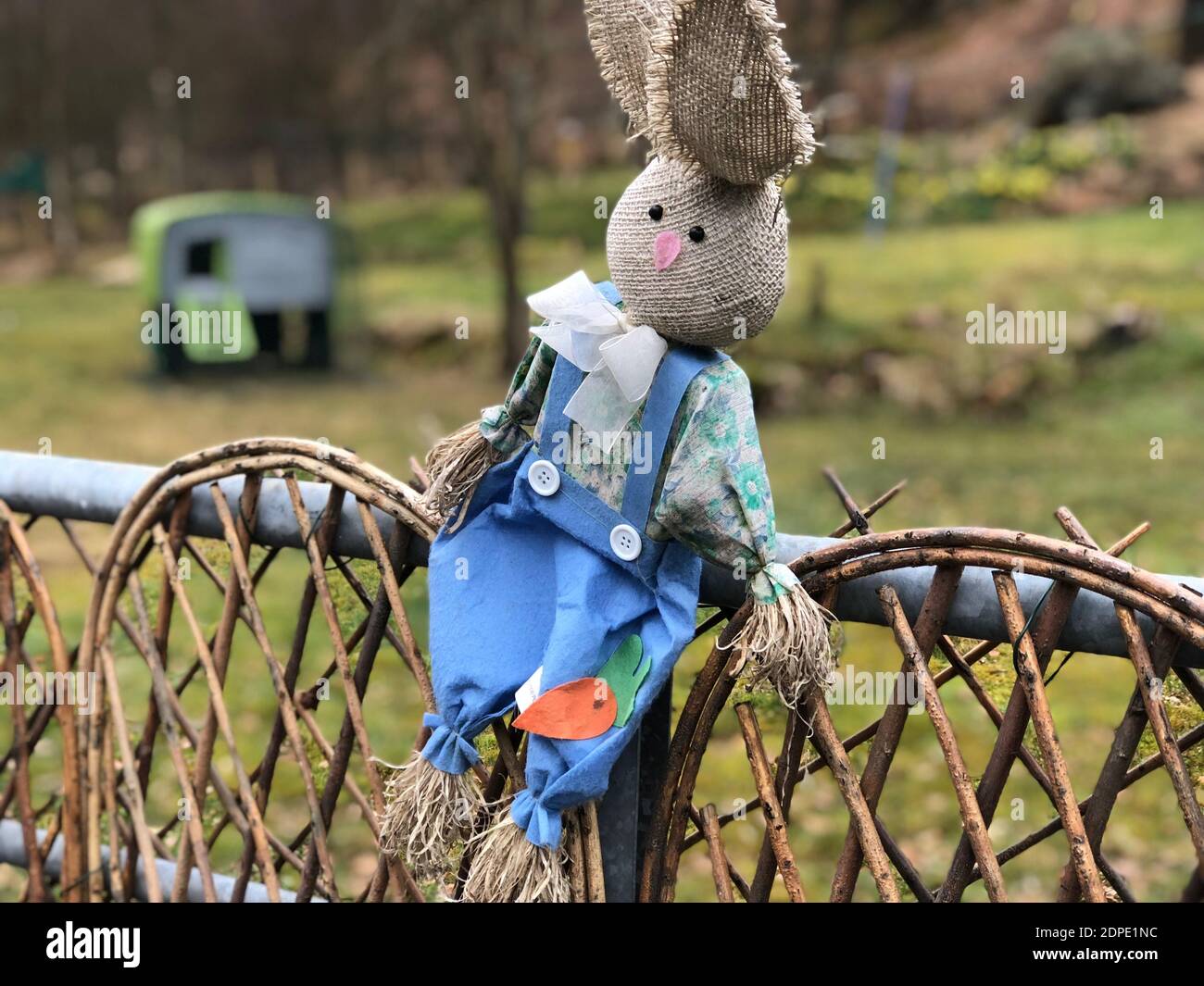 Rabbit fence field hi-res stock photography and images - Alamy