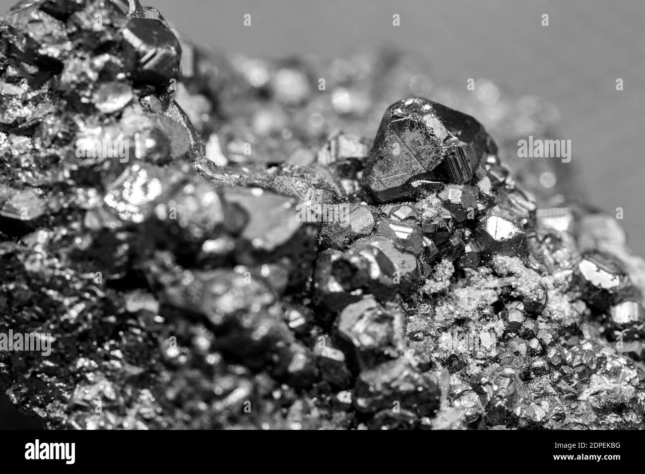 Octahedral crystal hi-res stock photography and images - Alamy