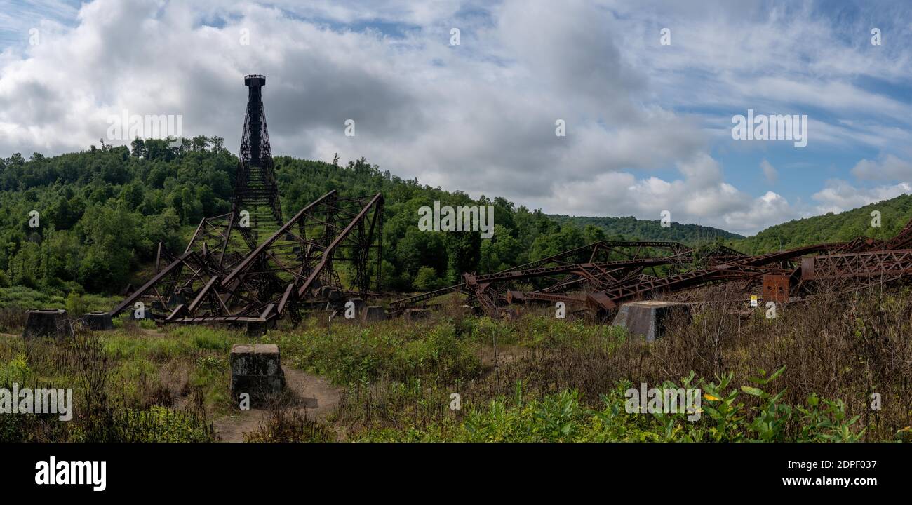 The twisted and mangled girders of the Kinzua Railroad Bridge Stock ...