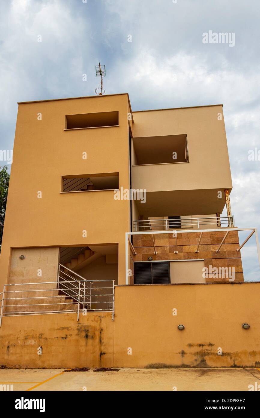 Abandoned hotel in resort town hi-res stock photography and images - Alamy