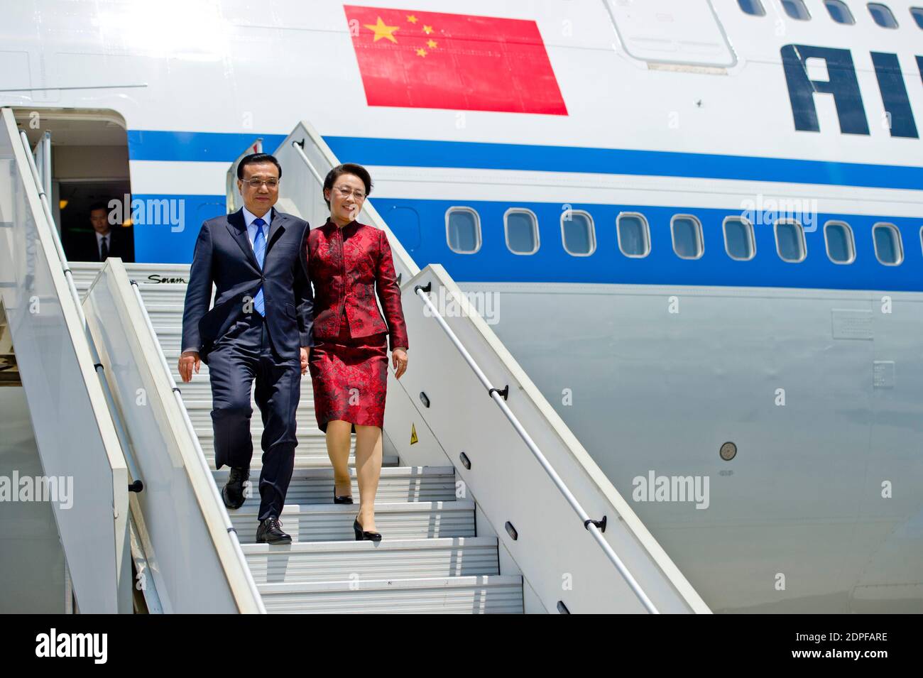 Chinese Prime Minister Li Keqiang and his wife Cheng Hong pictured upon ...