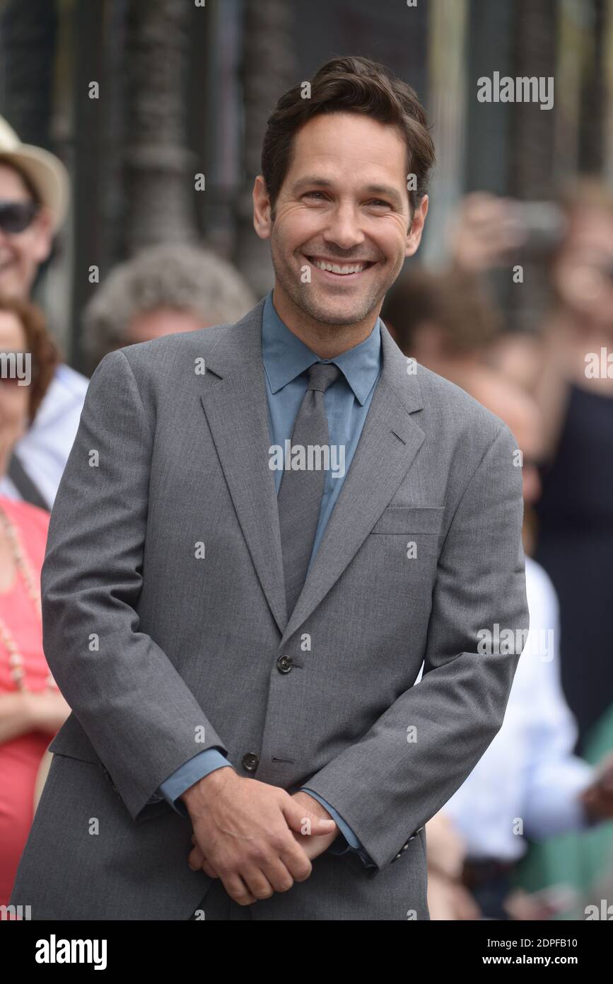 Paul Rudd is honored with the 2,554th star on the Hollywood Walk of ...