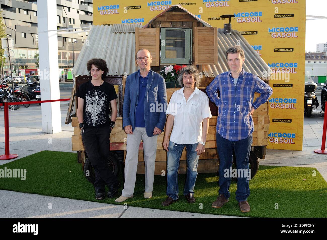 Theophile Baquet, Georges Bermann, Sacha Bourdo et Michel Gondry ...