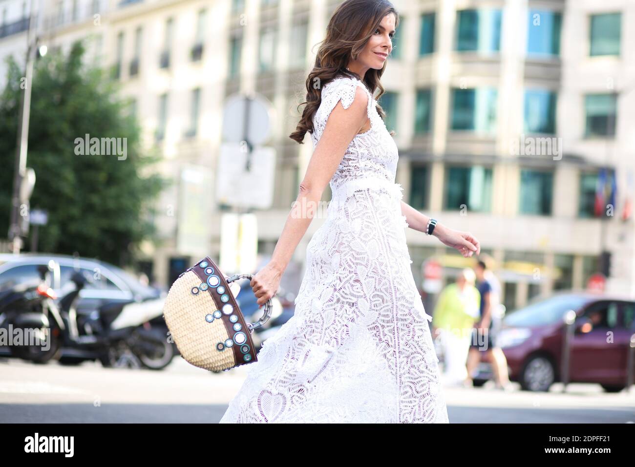 Street style, Christina Pitanguy arriving at Versace Fall-Winter 2015 ...