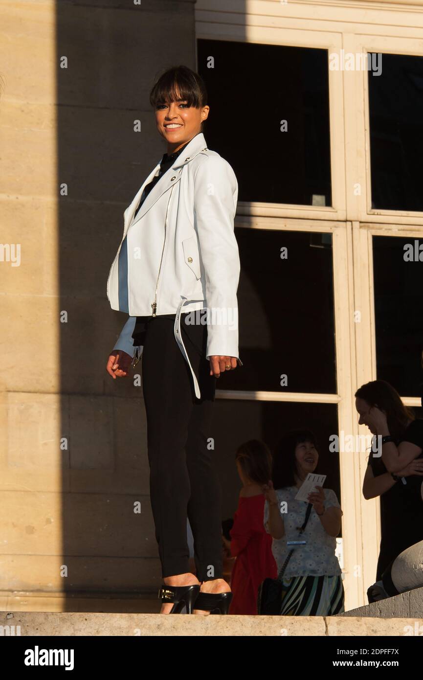 Michelle Rodriguez attending Versace's Fall-Winter 2015/2016 Haute ...