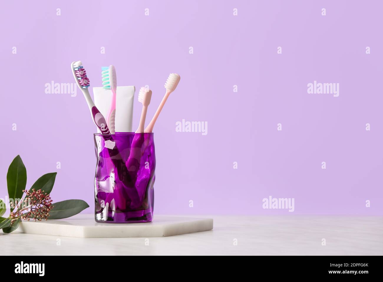 Purple toothpaste hi-res stock photography and images - Alamy