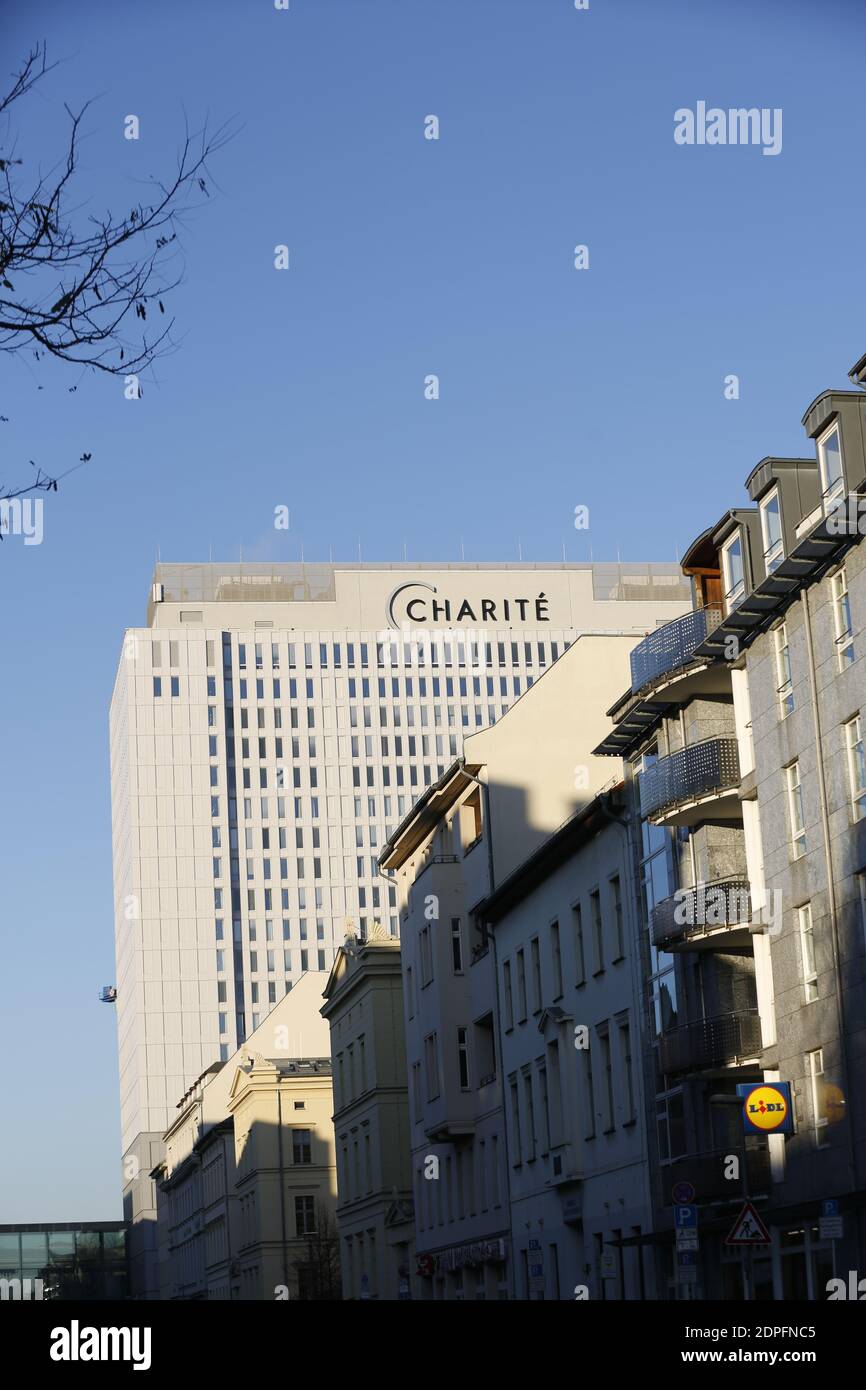 Charite university medicine berlin hi-res stock photography and images ...