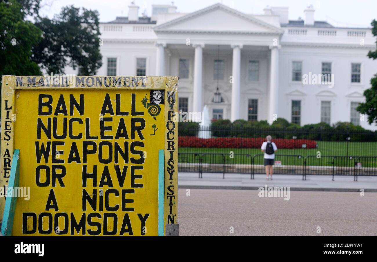 Anti nuclear sign hi-res stock photography and images - Alamy