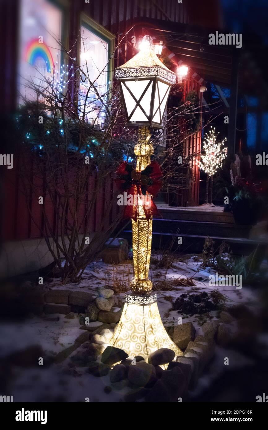A night view of theTown of Elora, winter Holidays decorations Stock ...