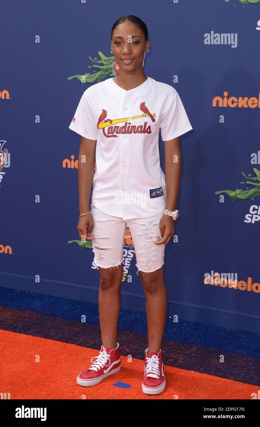 Mo'ne davis hi-res stock photography and images - Alamy