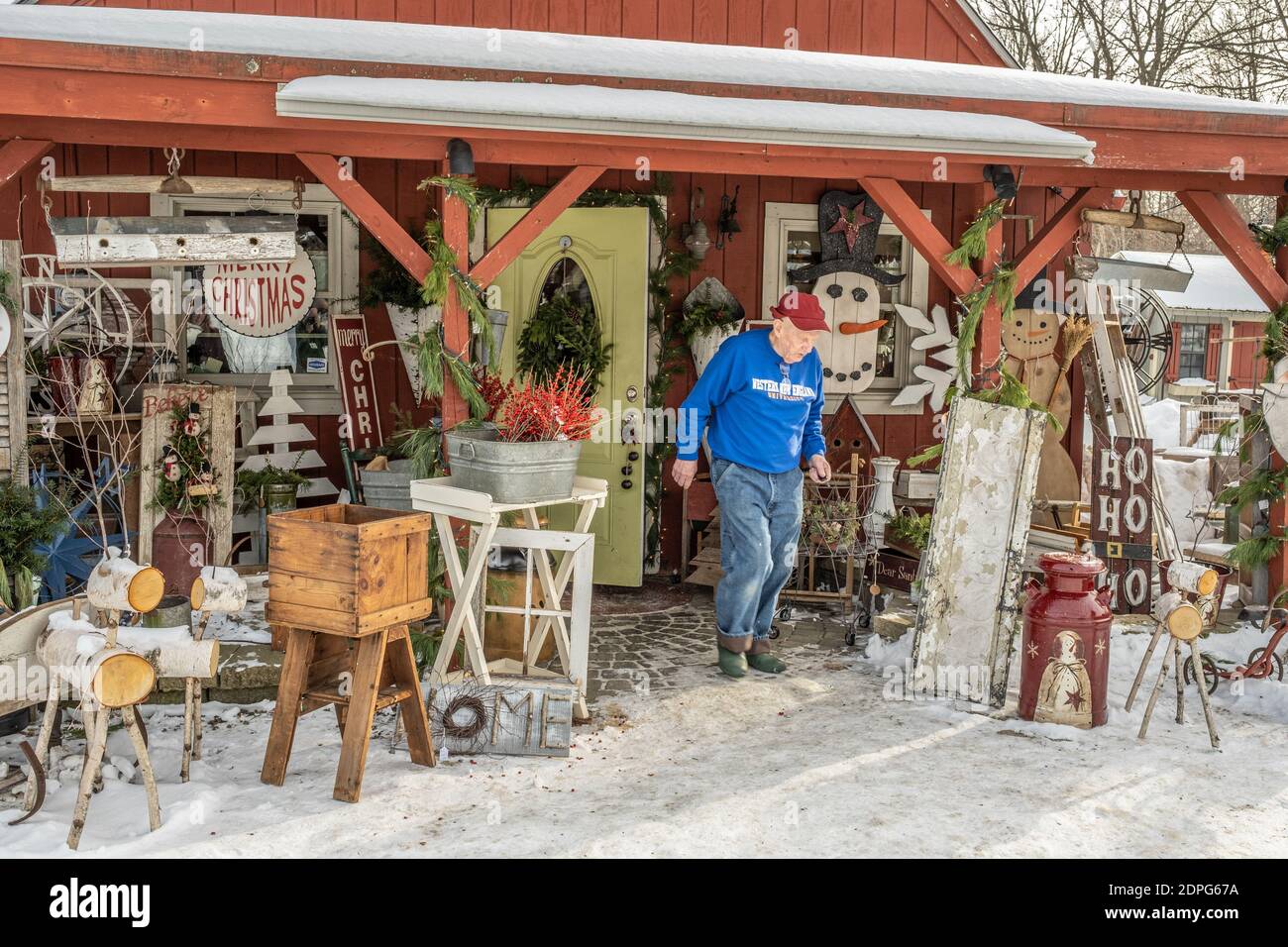 Small town country store hi-res stock photography and images - Alamy