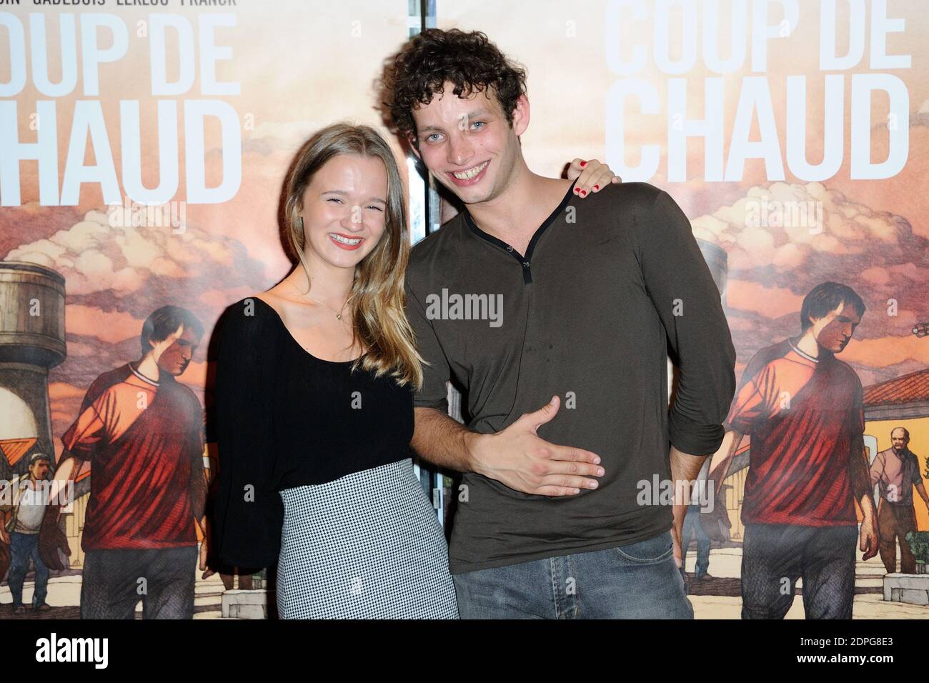 Manon Valentin et Theo Cholbi assistent a la premiere de Coup de Chaud a l’UGC Cine Cite les ...