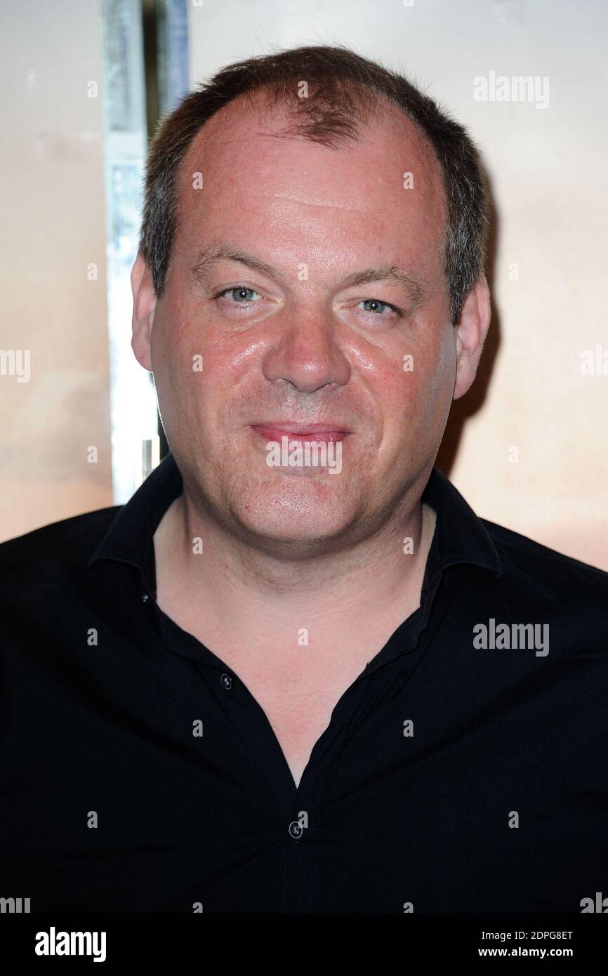 Raphael Jacoulot (realisateur) assiste a la premiere de Coup de Chaud a ...