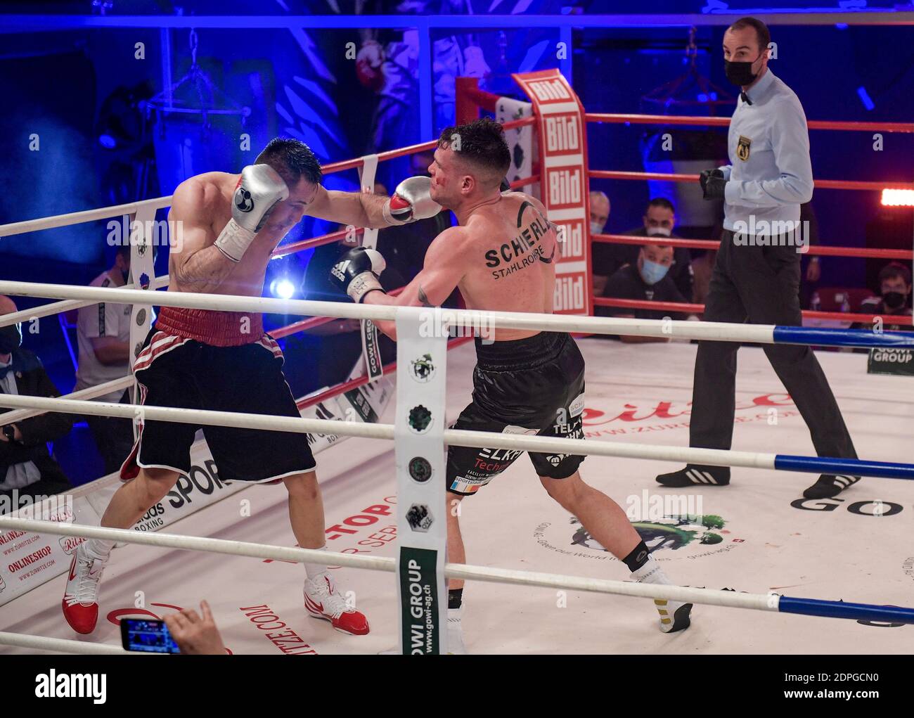 Hamburg, Germany. 19th Dec, 2020. Boxing: Pros - Comeback of Felix ...