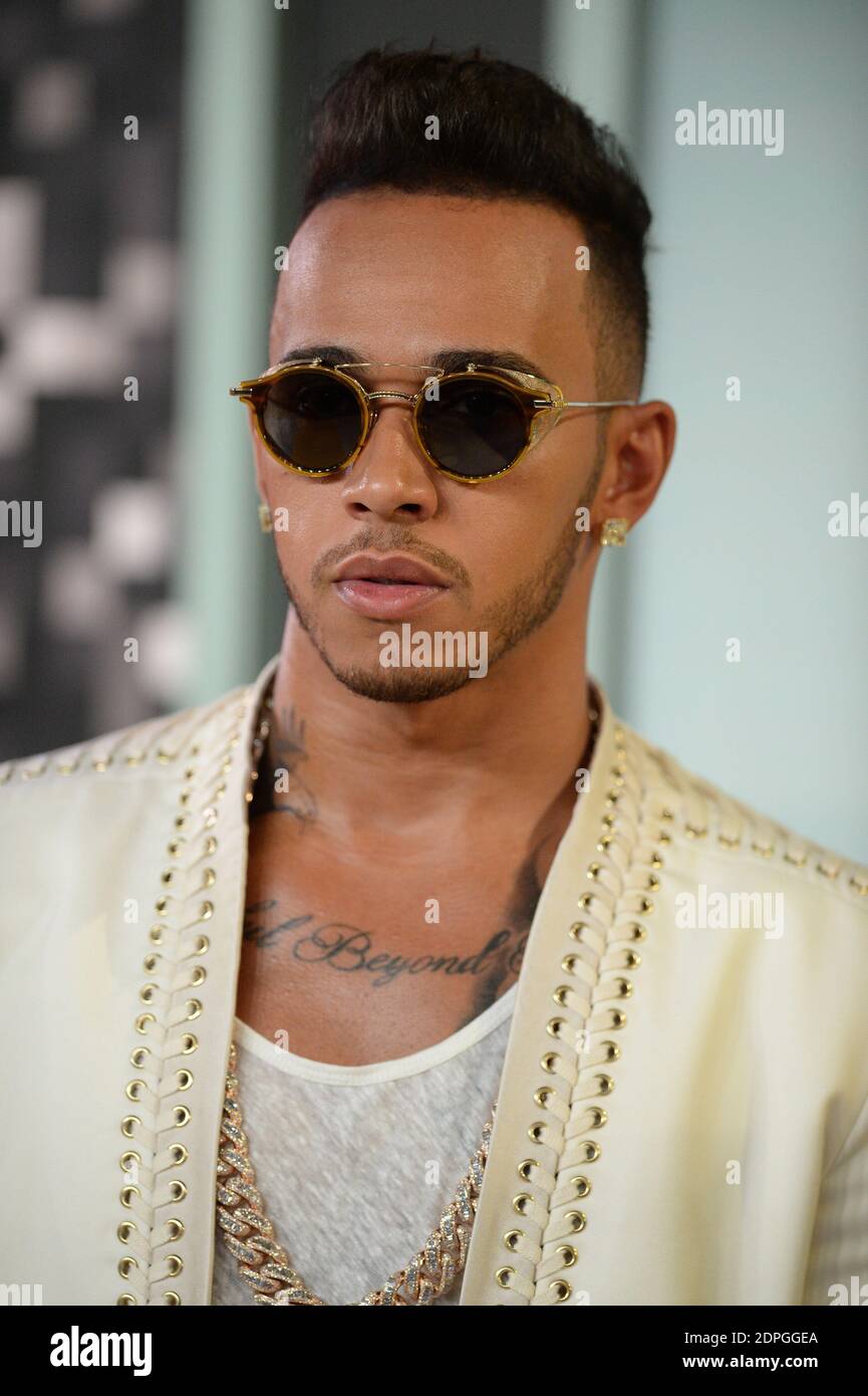 Lewis Hamilton attends the 2015 MTV Video Music Awards at Microsoft ...