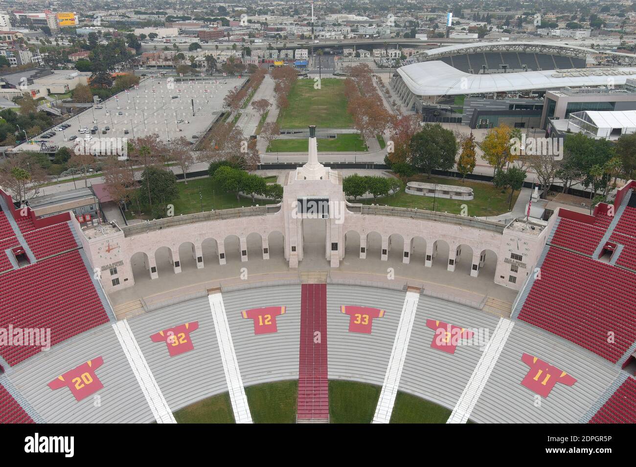 1984 olympics opening hi-res stock photography and images - Alamy