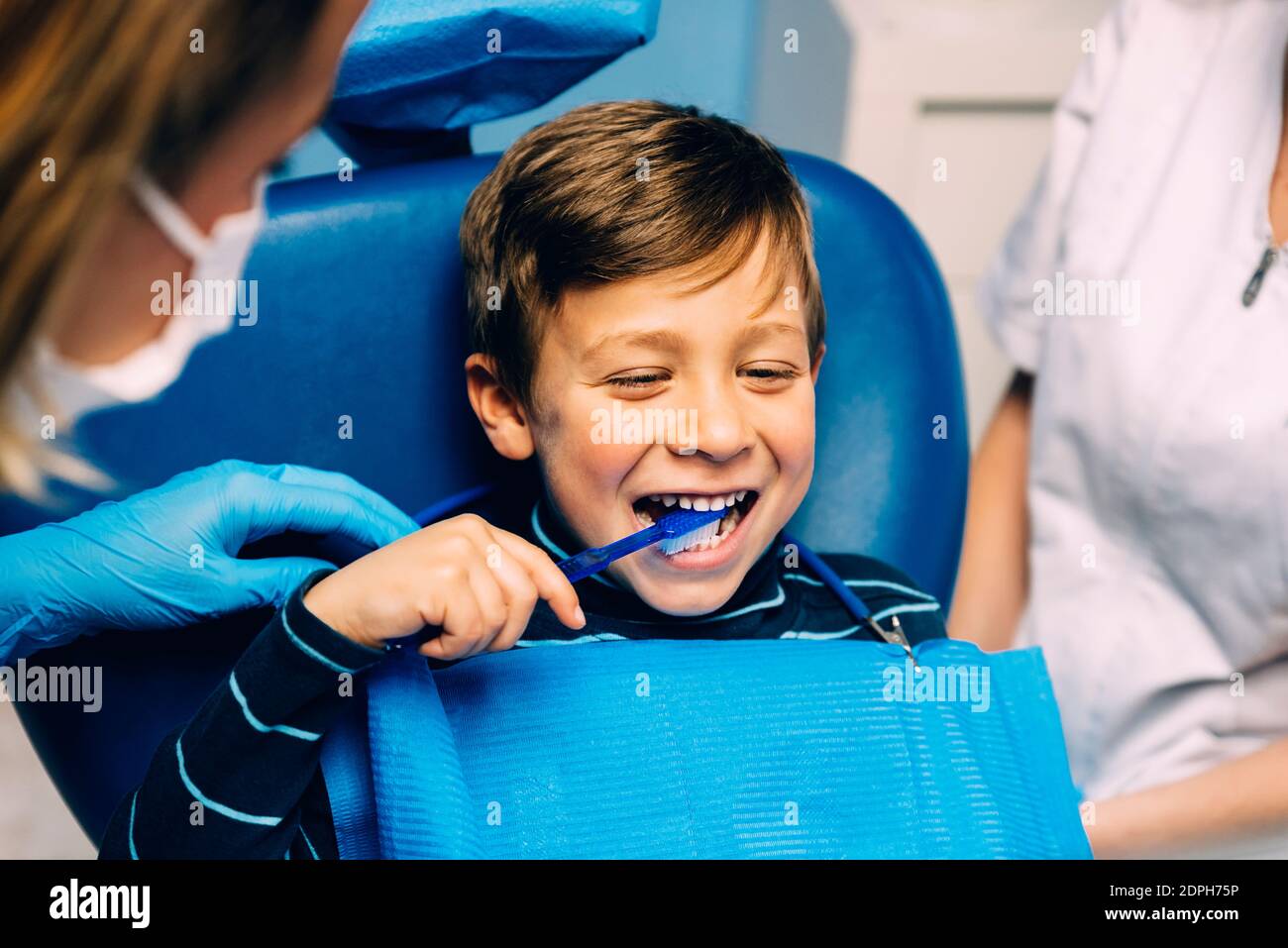 Brushing Teeth Hospital High Resolution Stock Photography and Images ...