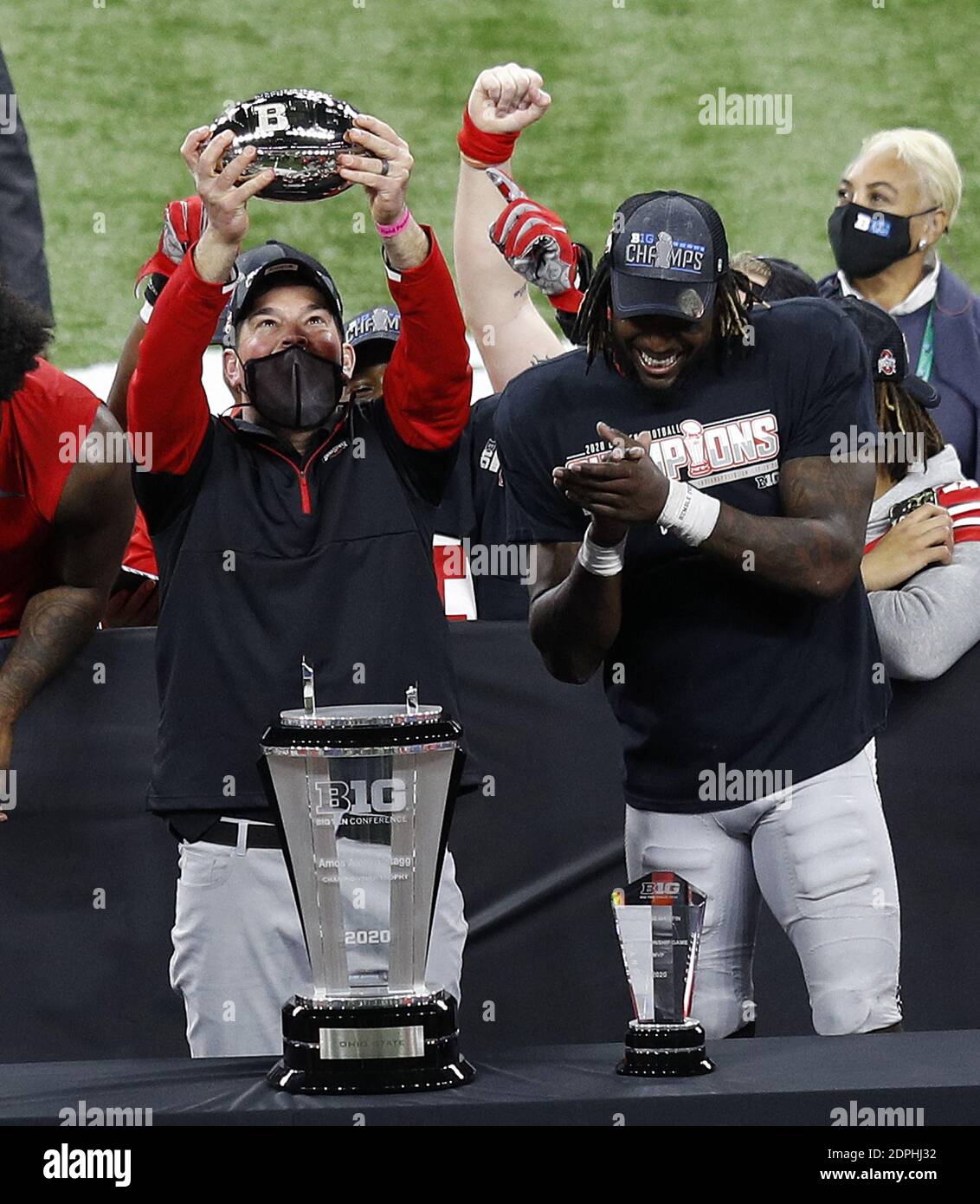 Big ten trophy hi-res stock photography and images - Alamy