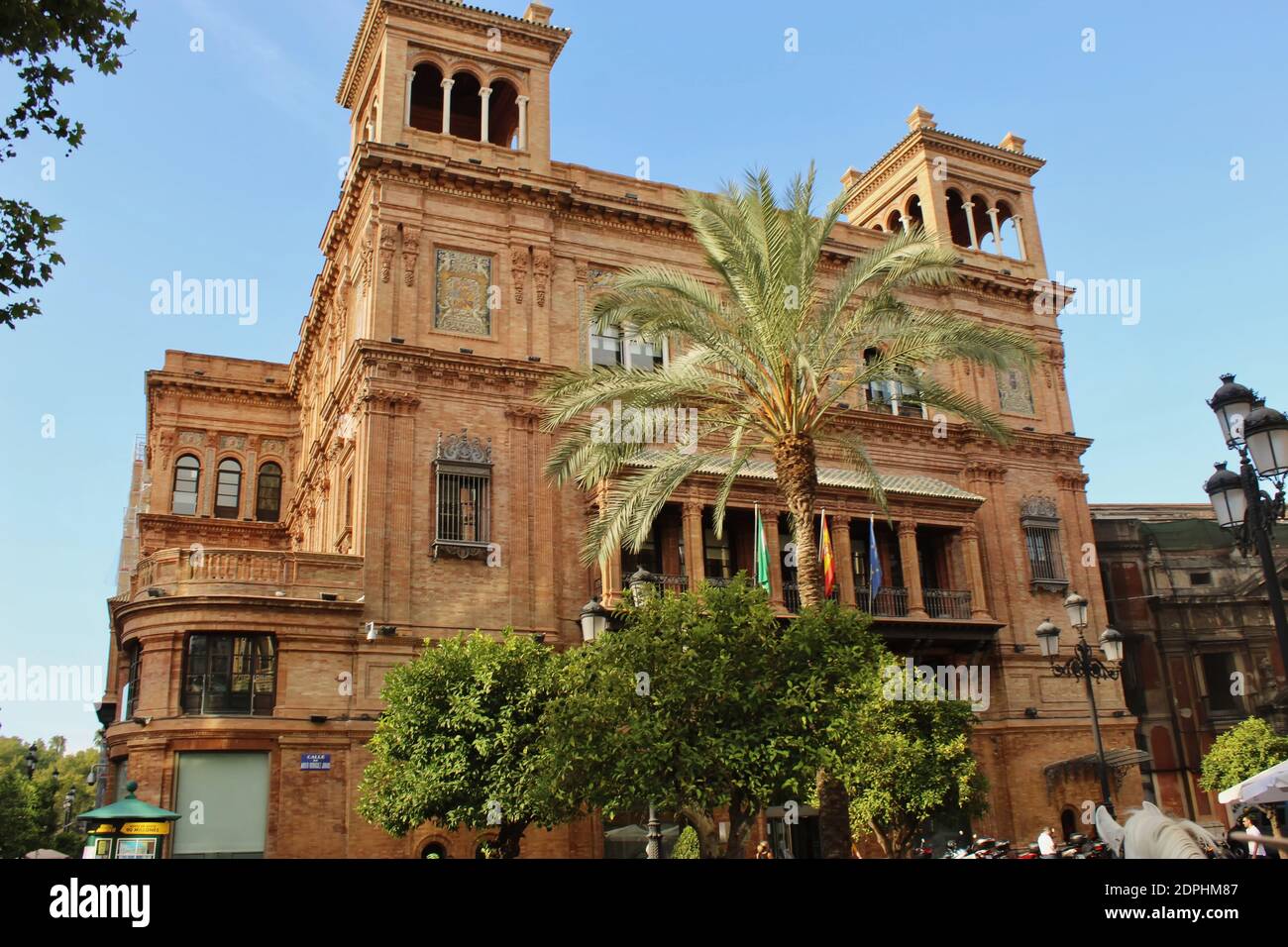 historic building in sevilla Stock Photo - Alamy