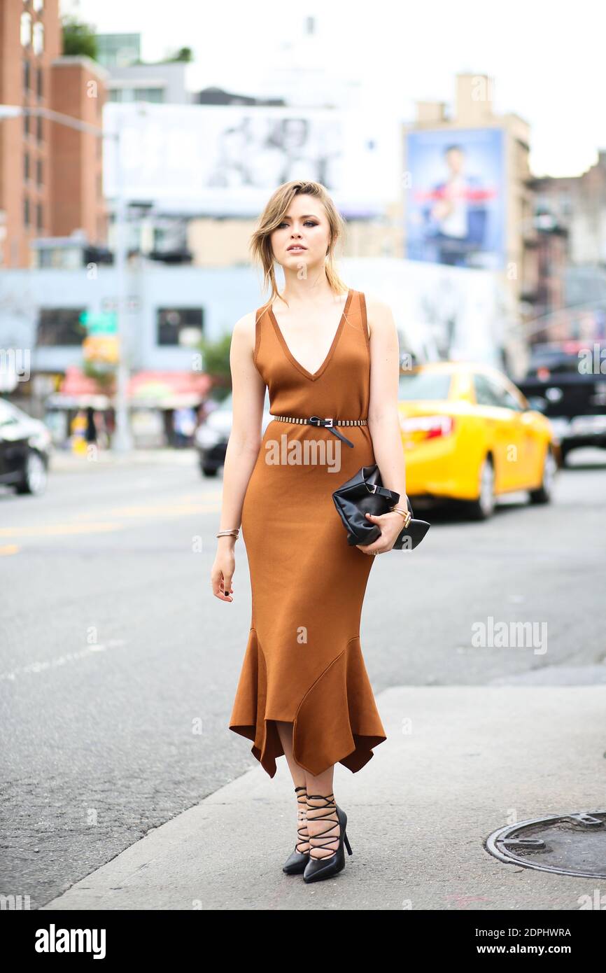 Street Style Kristina Bazan Arriving At Lacoste Spring Summer 2016
