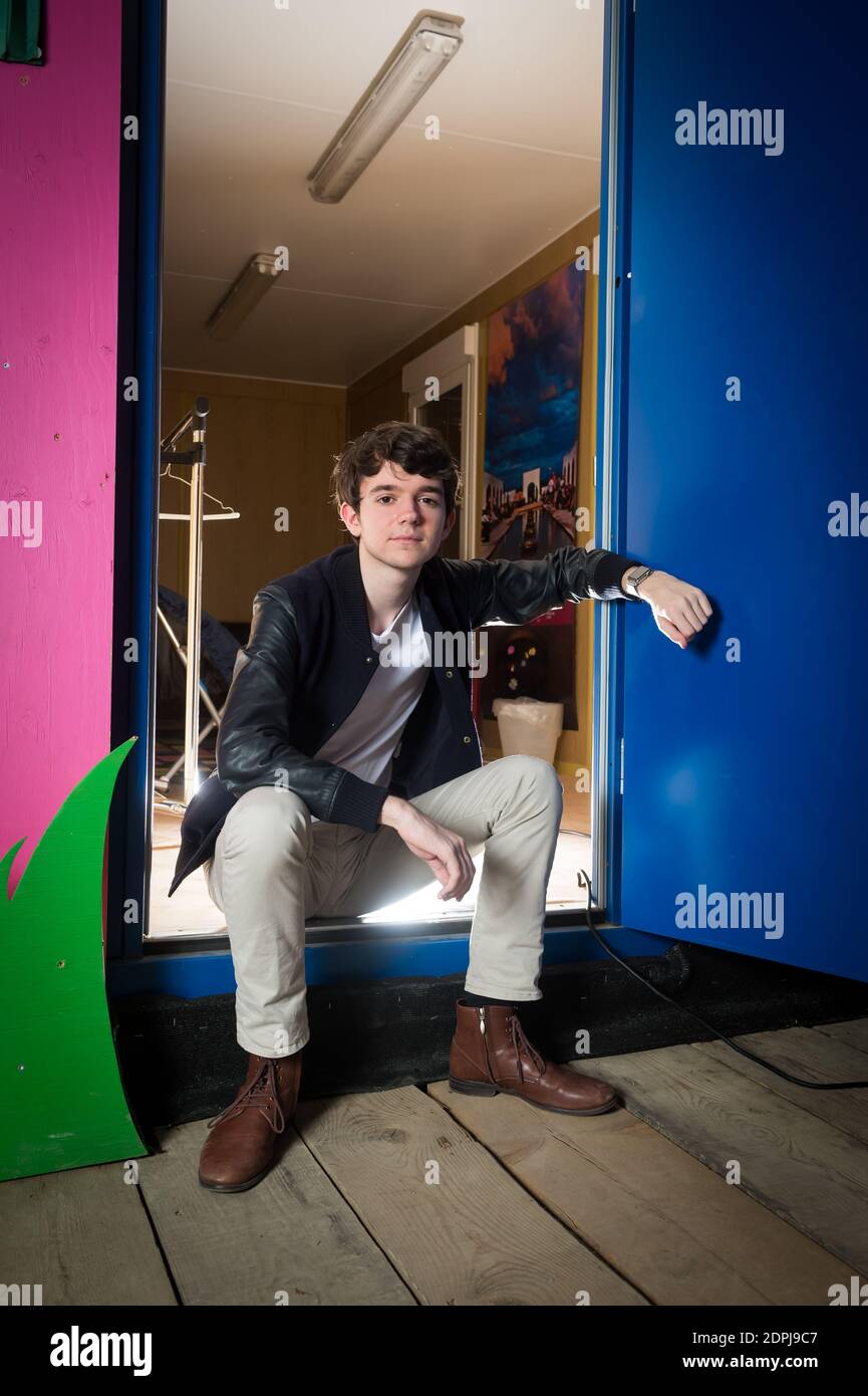 Madeon hi-res stock photography and images - Alamy