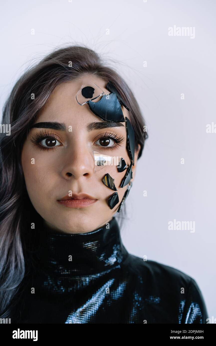 Shattered face hi-res stock photography and images - Alamy