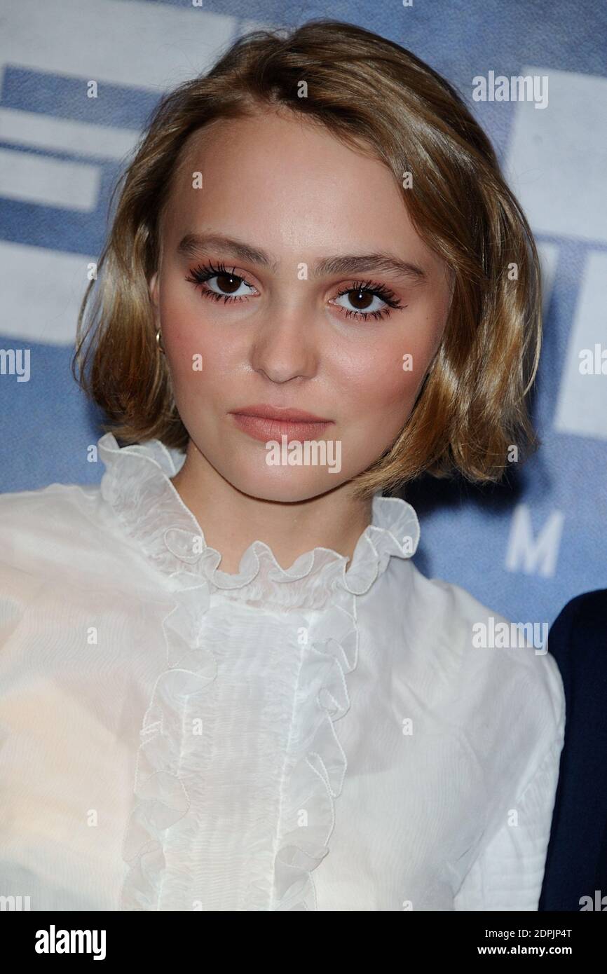 Lily-Rose Depp assiste a la Premiere de 'Enrages' a l'UGC Cine Cite les ...