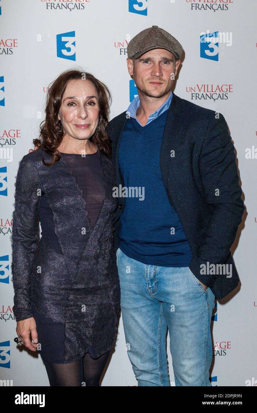 Nicolas Gob et Axelle Maricq lors de l'avant-premiere de deux episodes ...