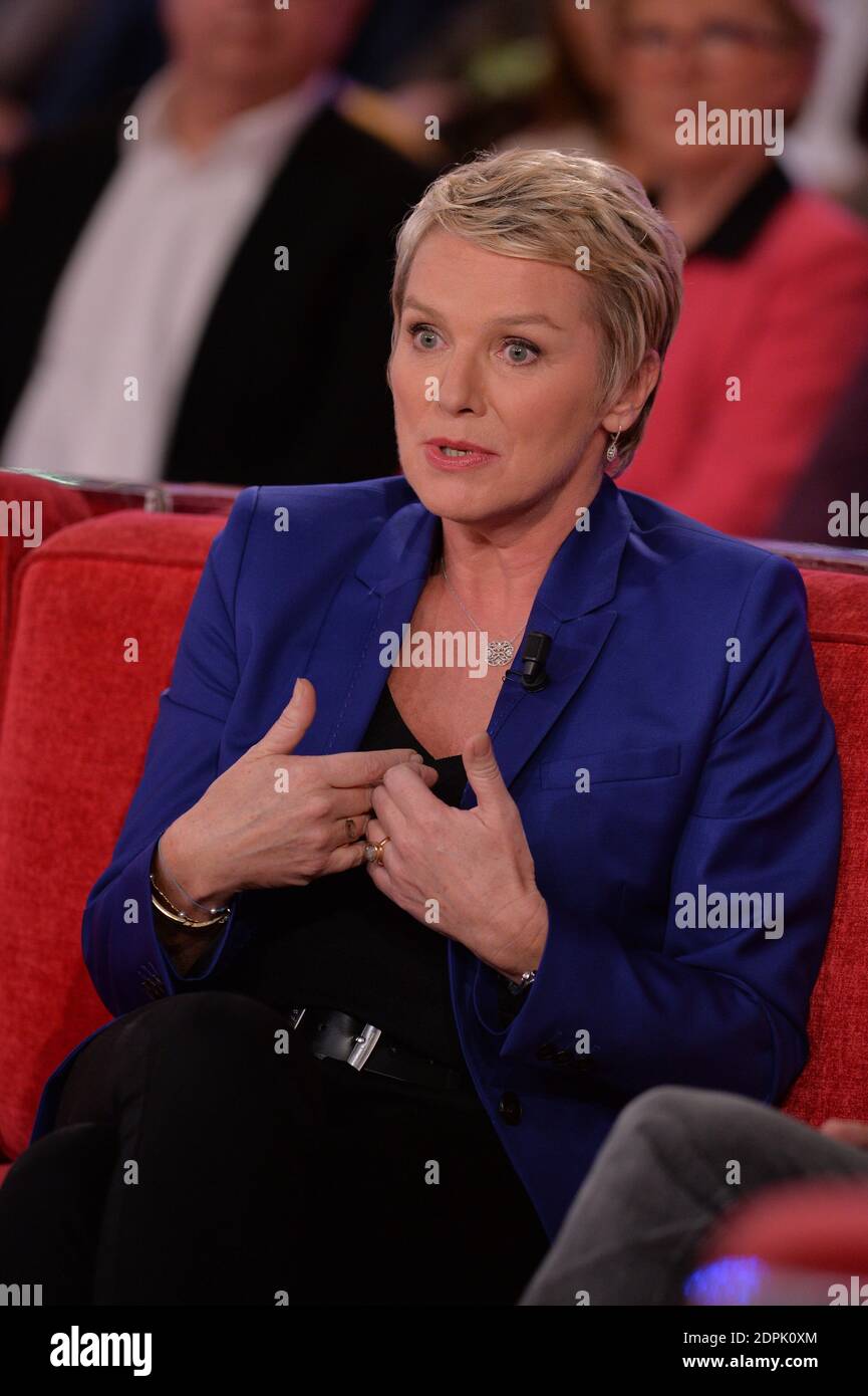Elise lucet hi-res stock photography and images - Alamy