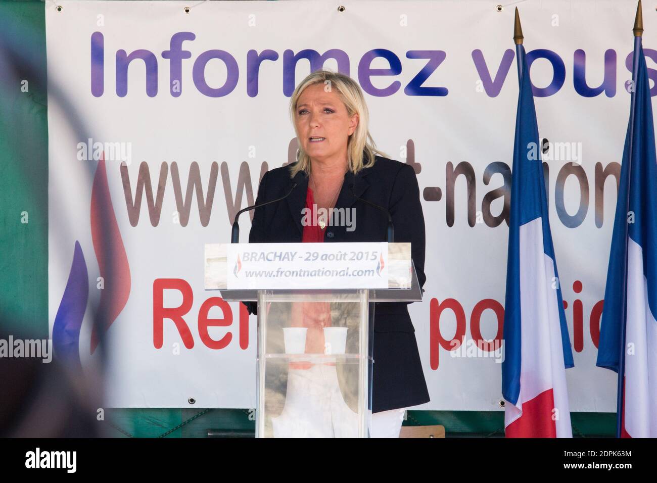 MARINE LE PEN 'PRESIDENTE DU FRONT NATIONAL' - DISCOURS DE RENTREE DU ...