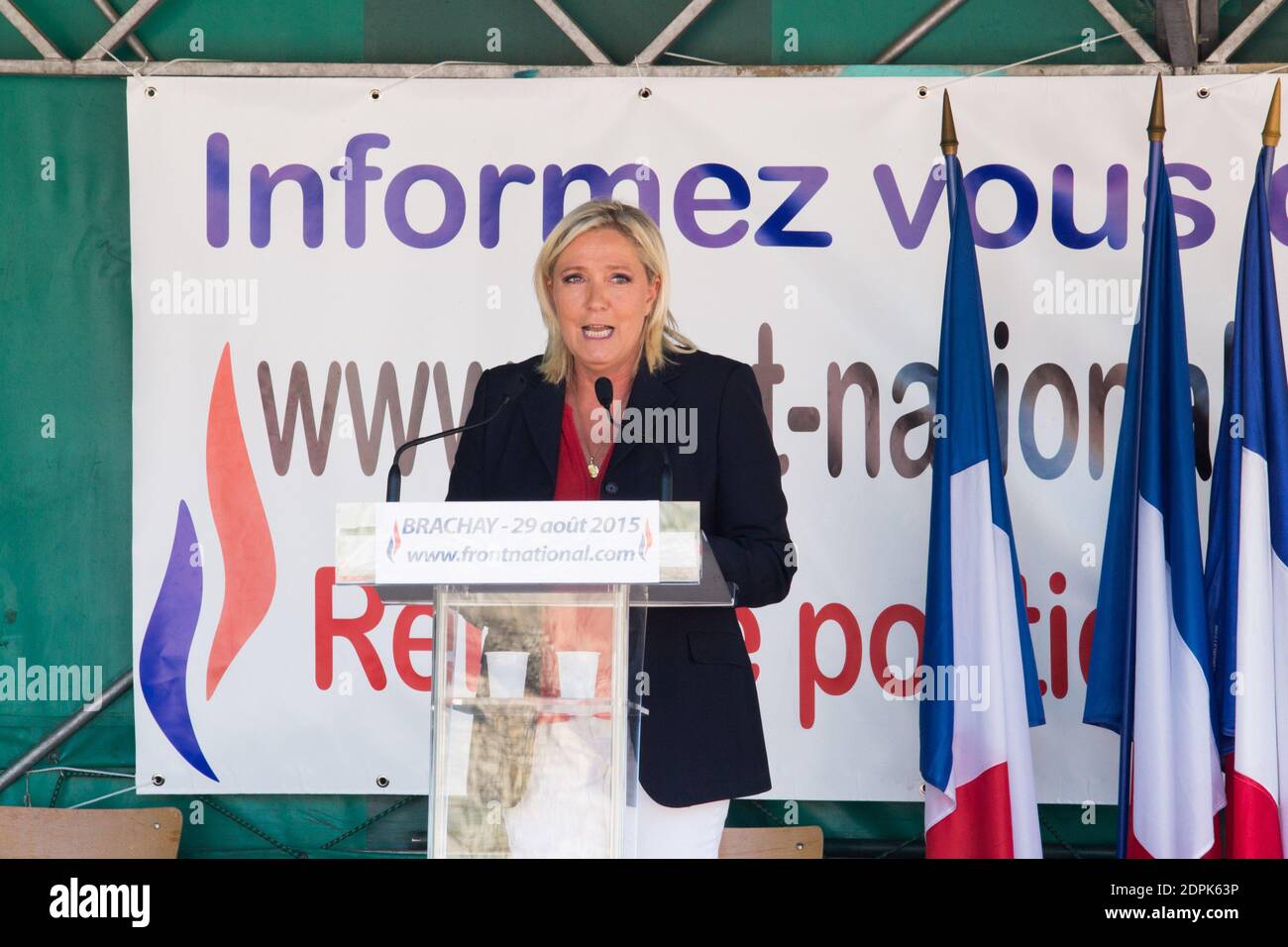 MARINE LE PEN 'PRESIDENTE DU FRONT NATIONAL' - DISCOURS DE RENTREE DU ...