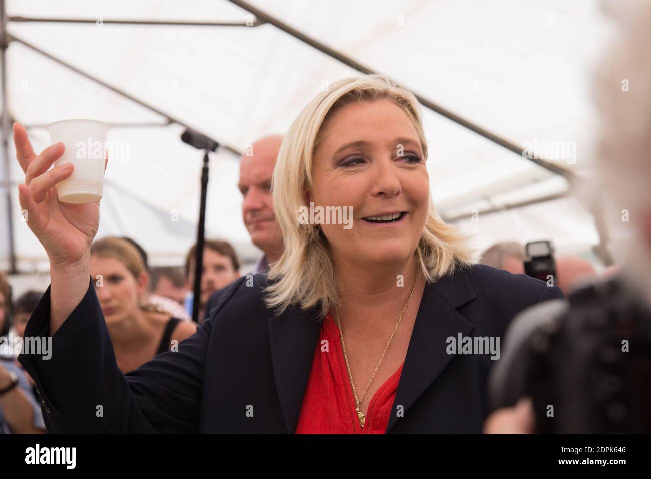 MARINE LE PEN 'PRESIDENTE DU FRONT NATIONAL' - DISCOURS DE RENTREE DU ...
