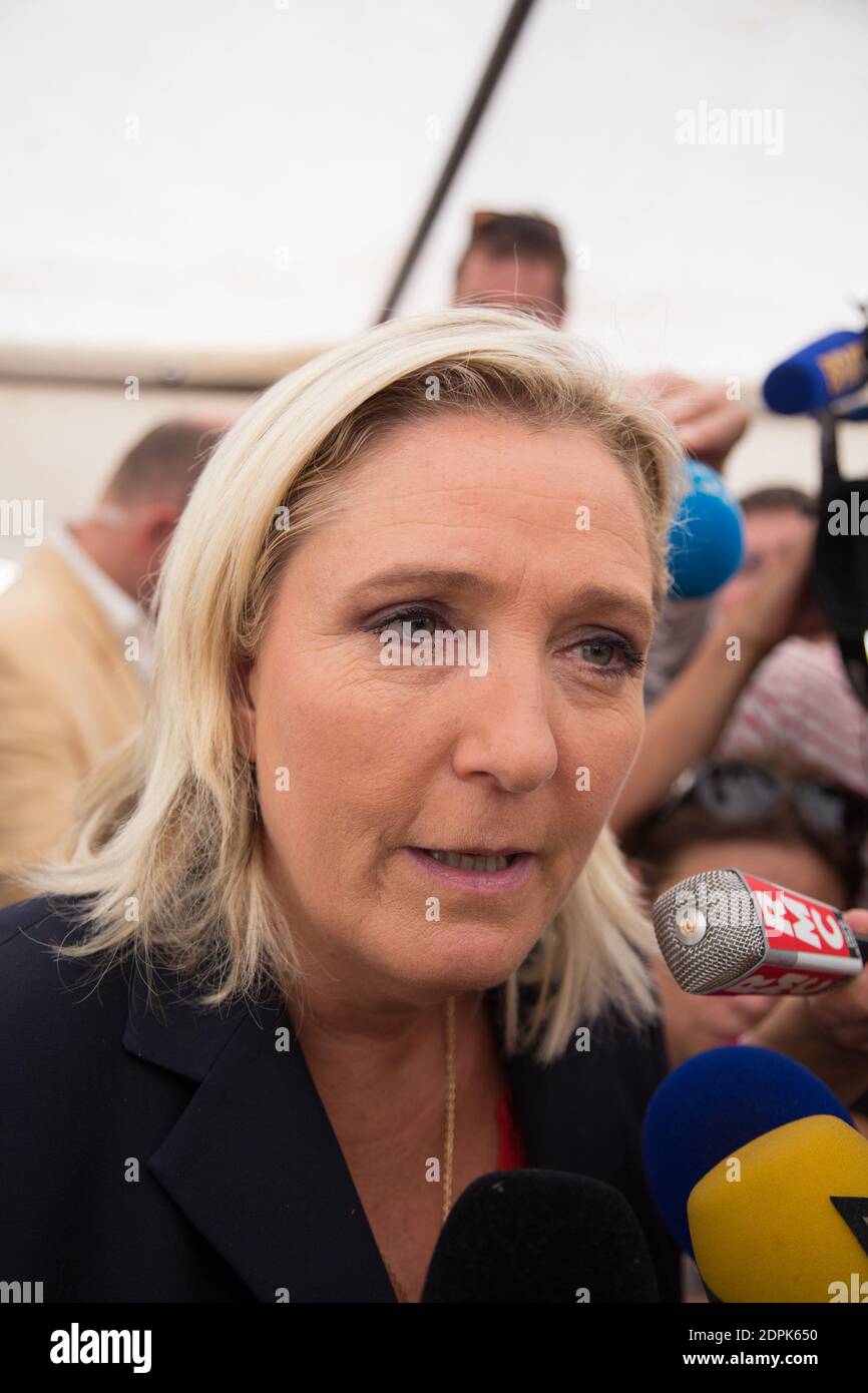 MARINE LE PEN 'PRESIDENTE DU FRONT NATIONAL' - DISCOURS DE RENTREE DU ...