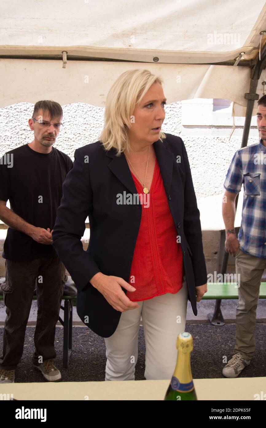 MARINE LE PEN 'PRESIDENTE DU FRONT NATIONAL' - DISCOURS DE RENTREE DU ...