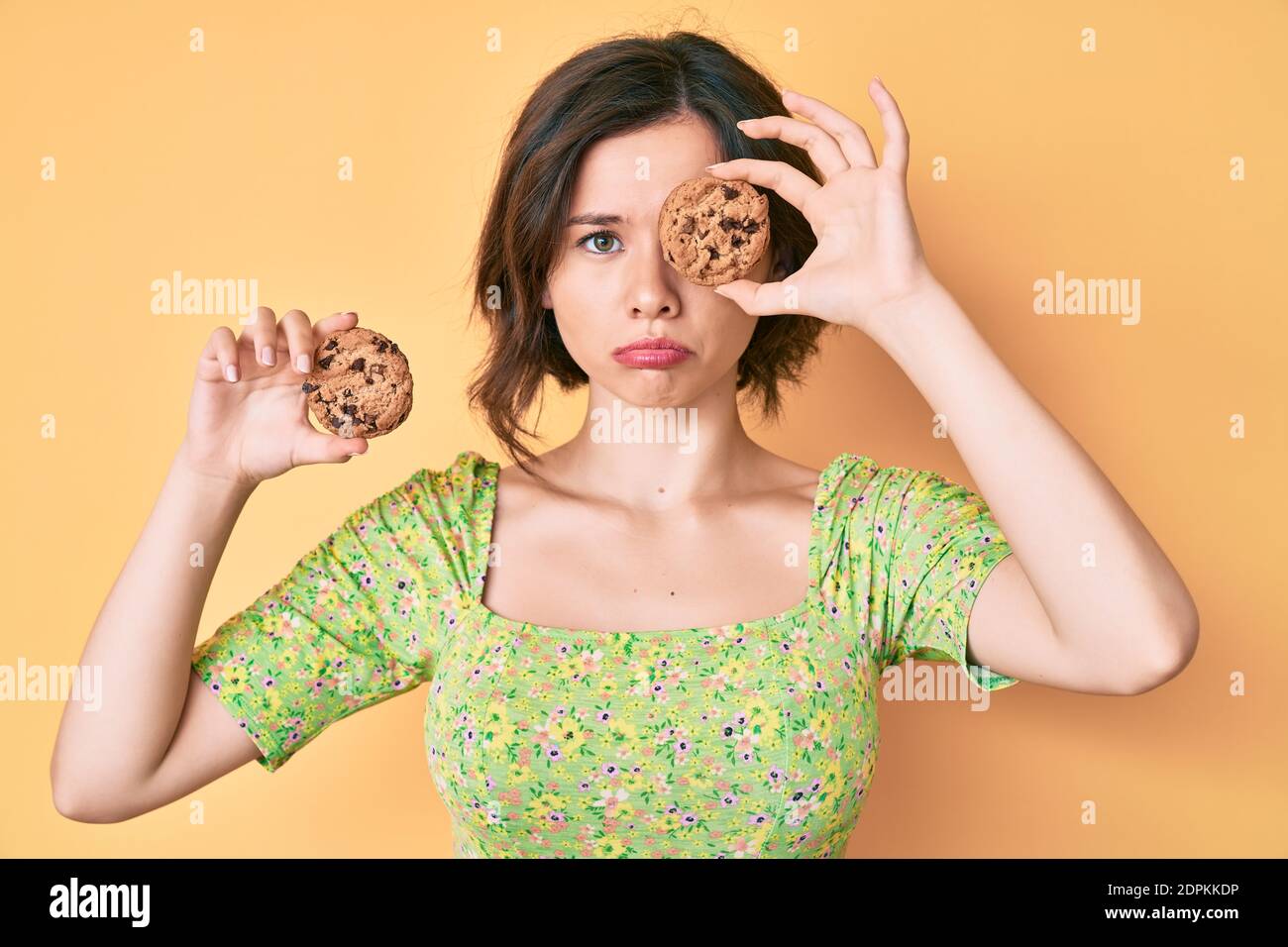 Woman and cookie and cry hi-res stock photography and images - Alamy