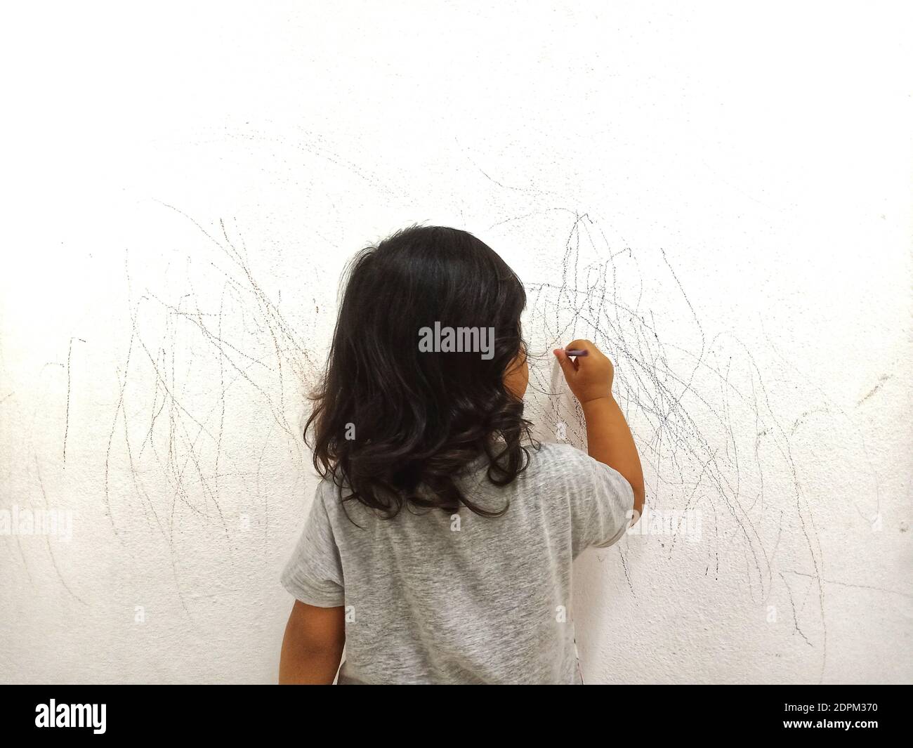 Girls picture on wall hi-res stock photography and images - Alamy