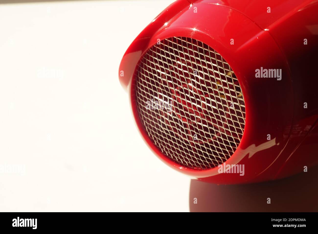 Warping metal hi-res stock photography and images - Alamy