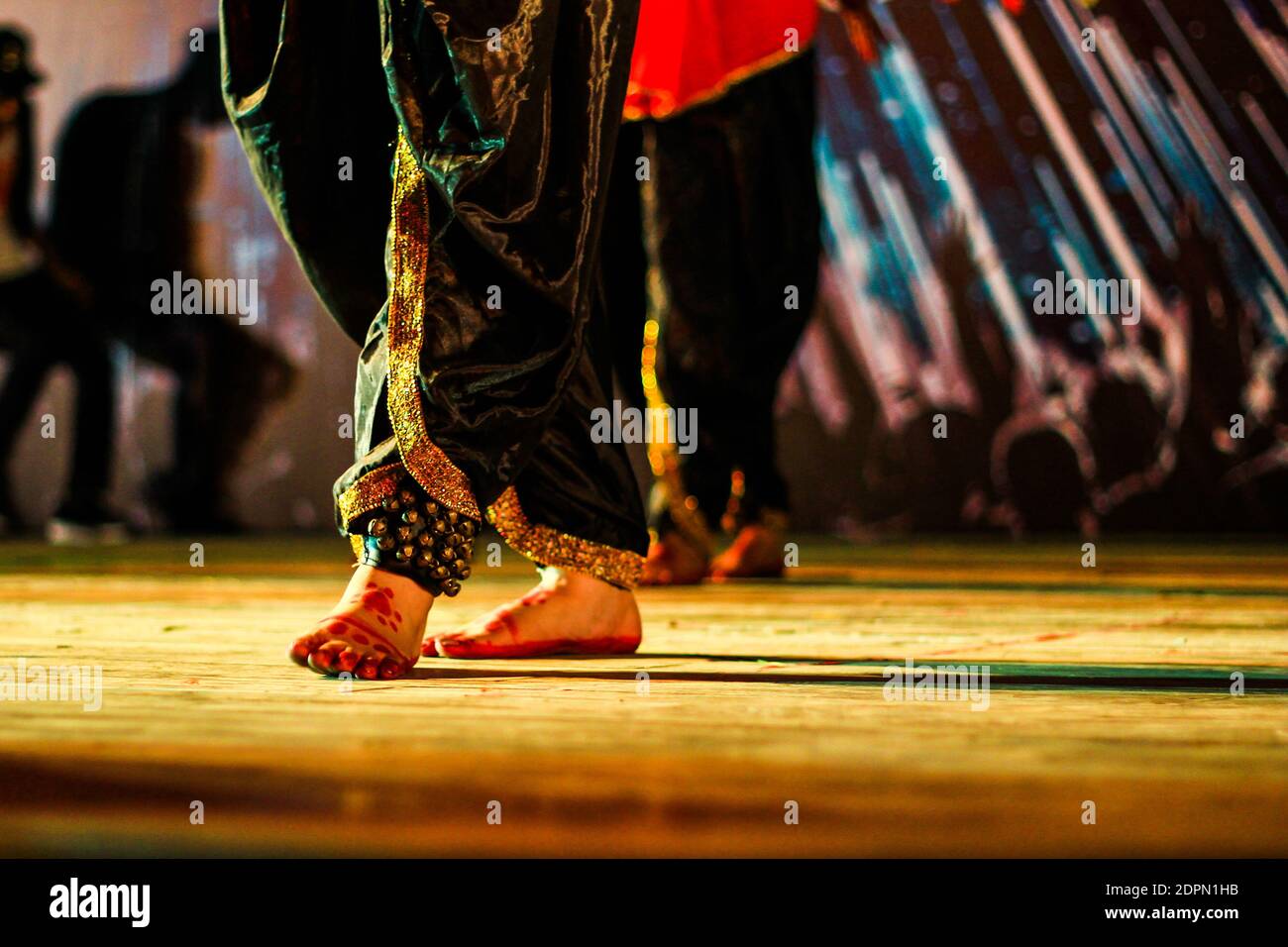 Human limb performing art hi-res stock photography and images - Alamy