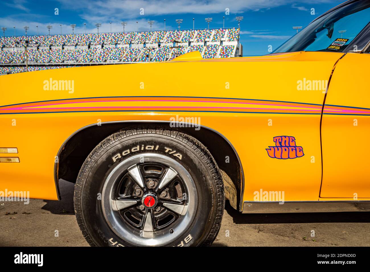 1971 at 1971 auto show hi-res stock photography and images - Alamy