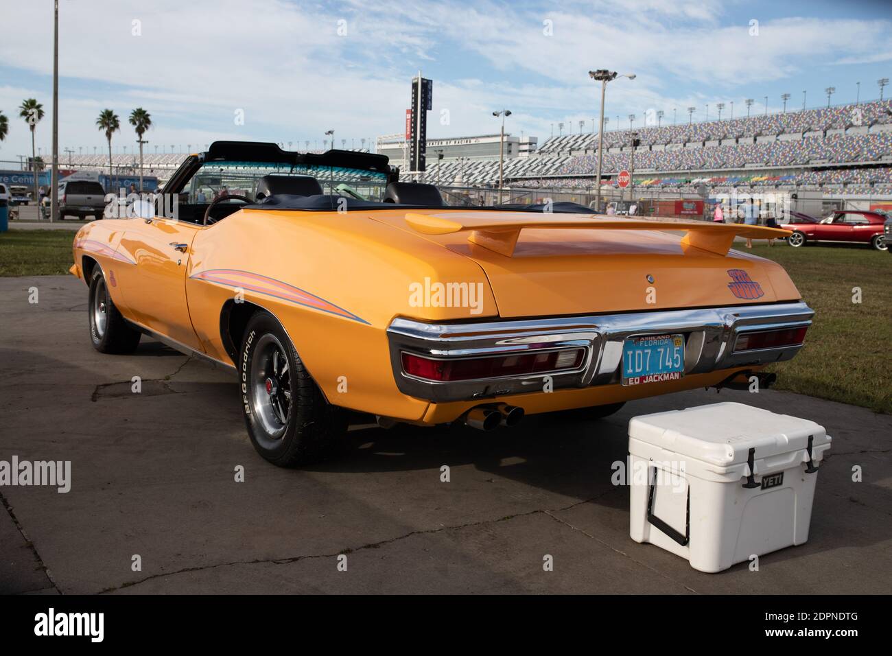 1971 at 1971 auto show hi-res stock photography and images - Alamy