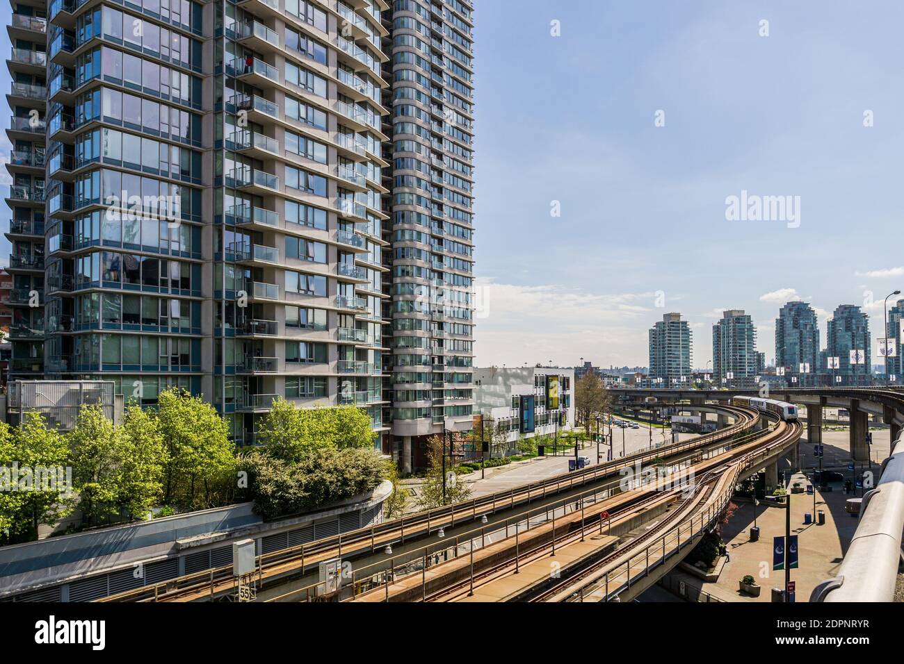 Elevated view vancouver skyline hi-res stock photography and images - Alamy