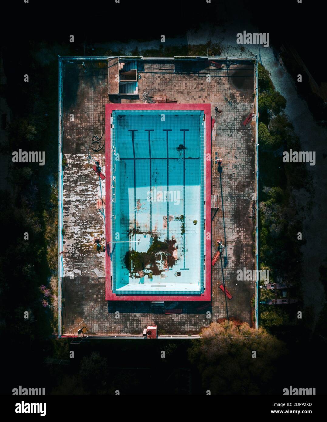Run Down Swimming Pool High Resolution Stock Photography and Images - Alamy