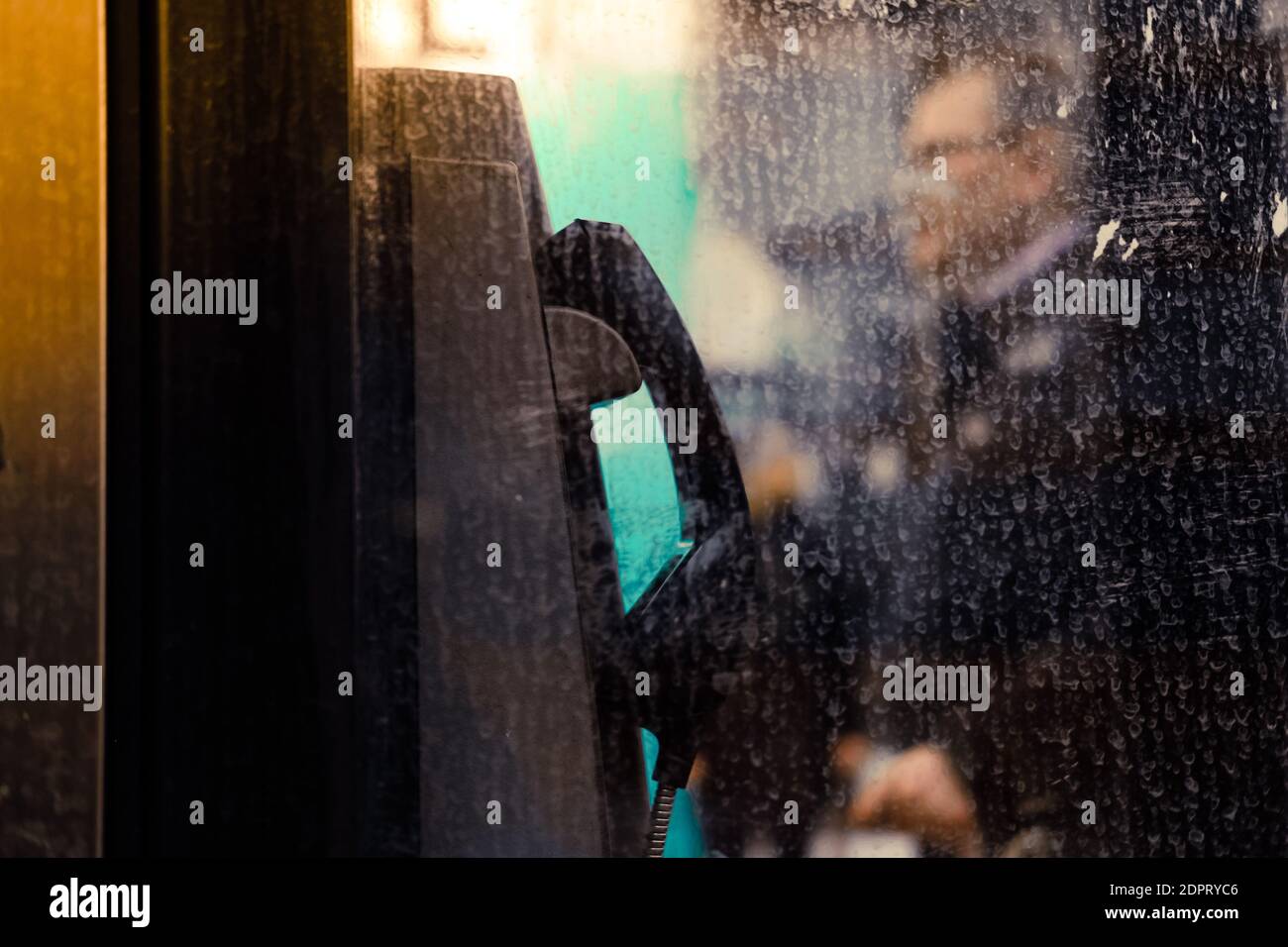 See through phone booth hi-res stock photography and images - Alamy