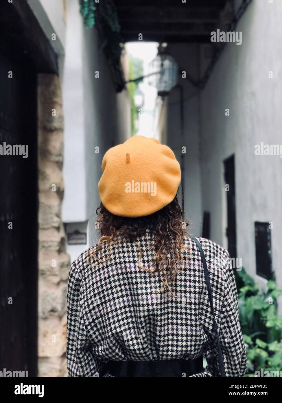 Rear view woman beret hi-res stock photography and images - Alamy