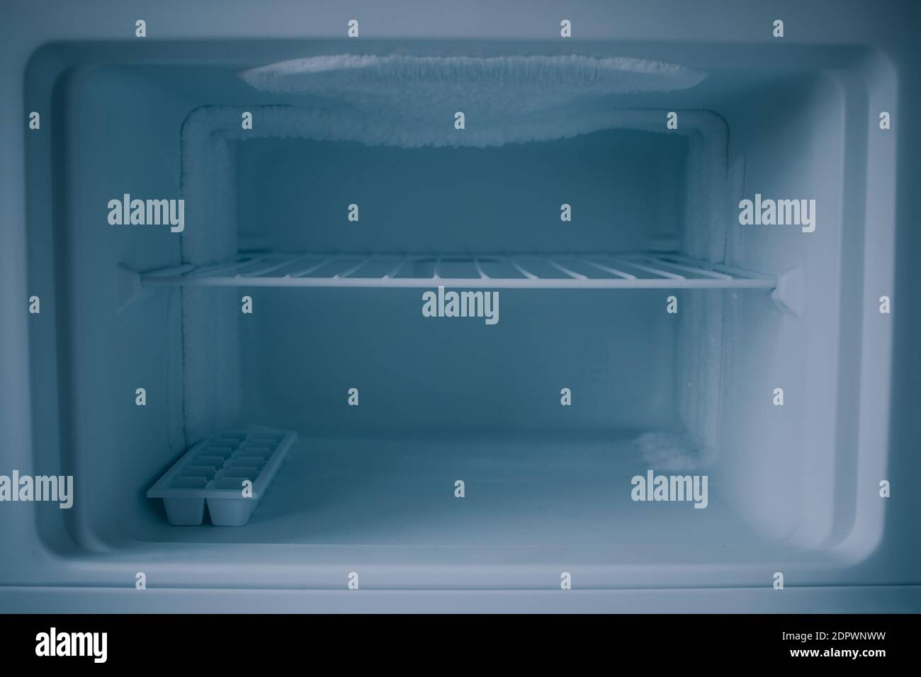 Freezer room hi-res stock photography and images - Alamy