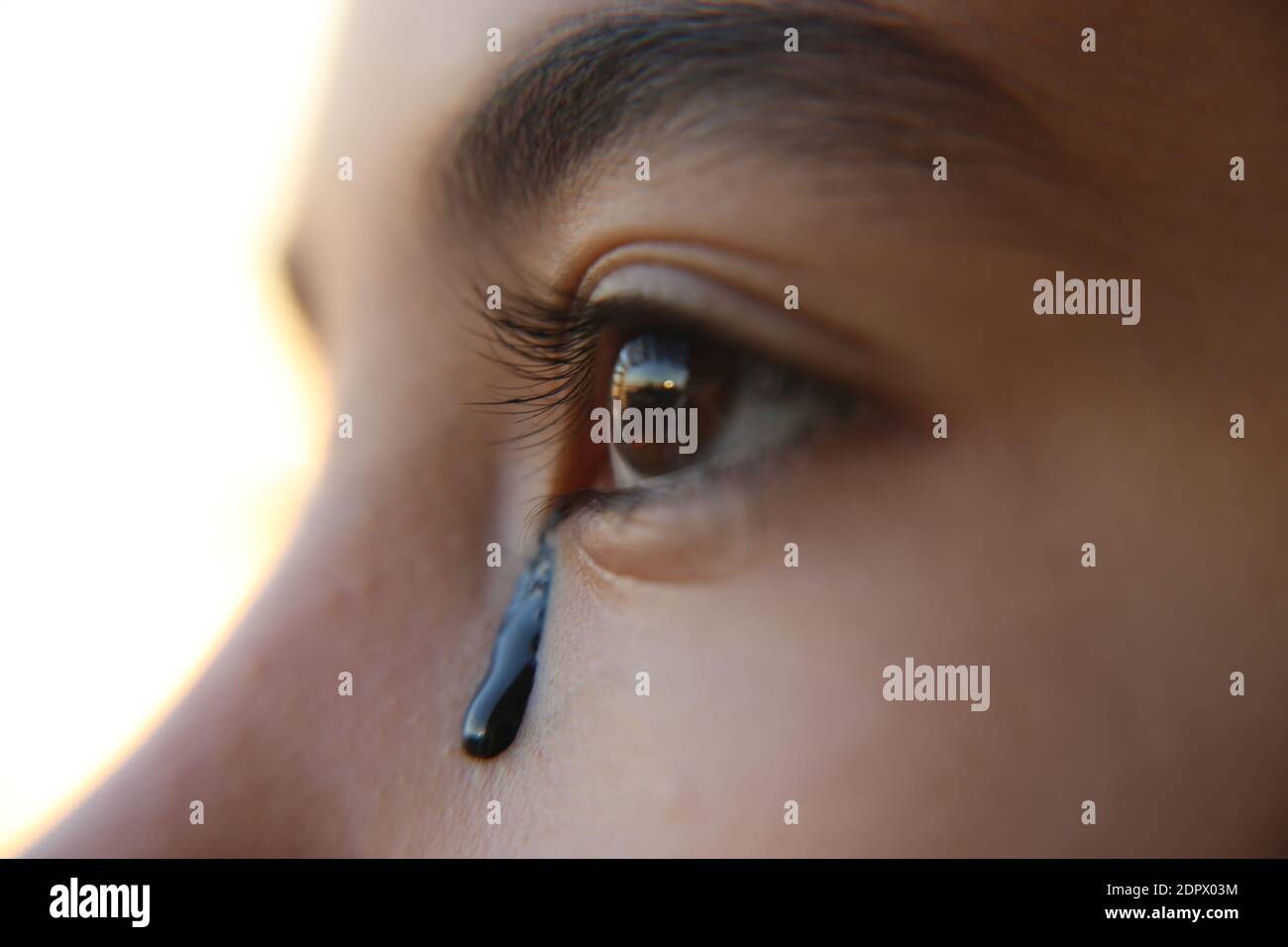 Black teardrop hi-res stock photography and images - Alamy