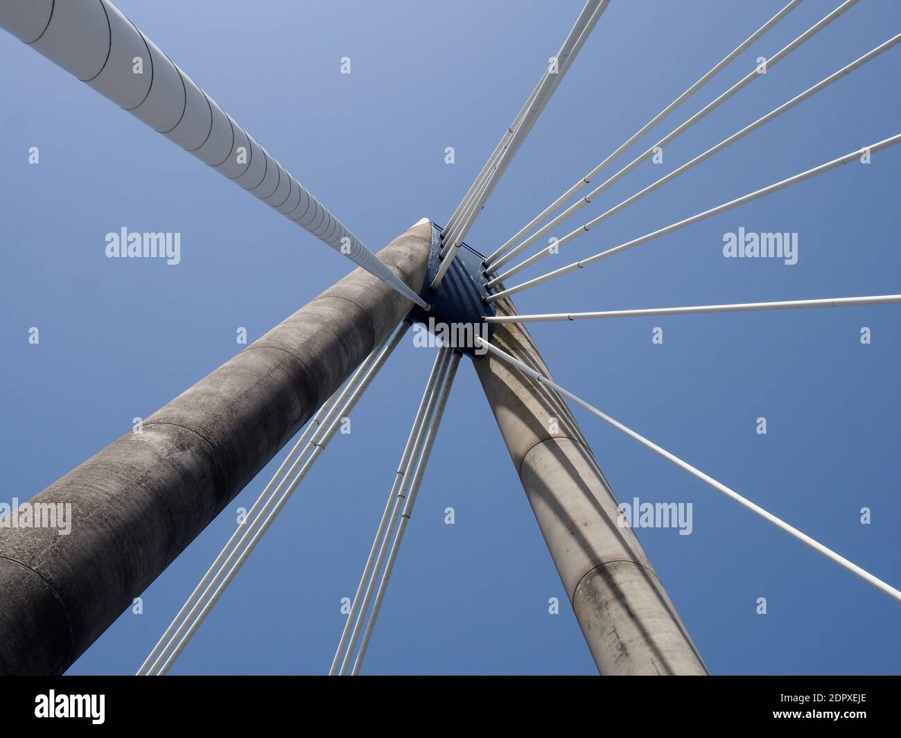 Bridge Cables Close Up High Resolution Stock Photography and Images - Alamy