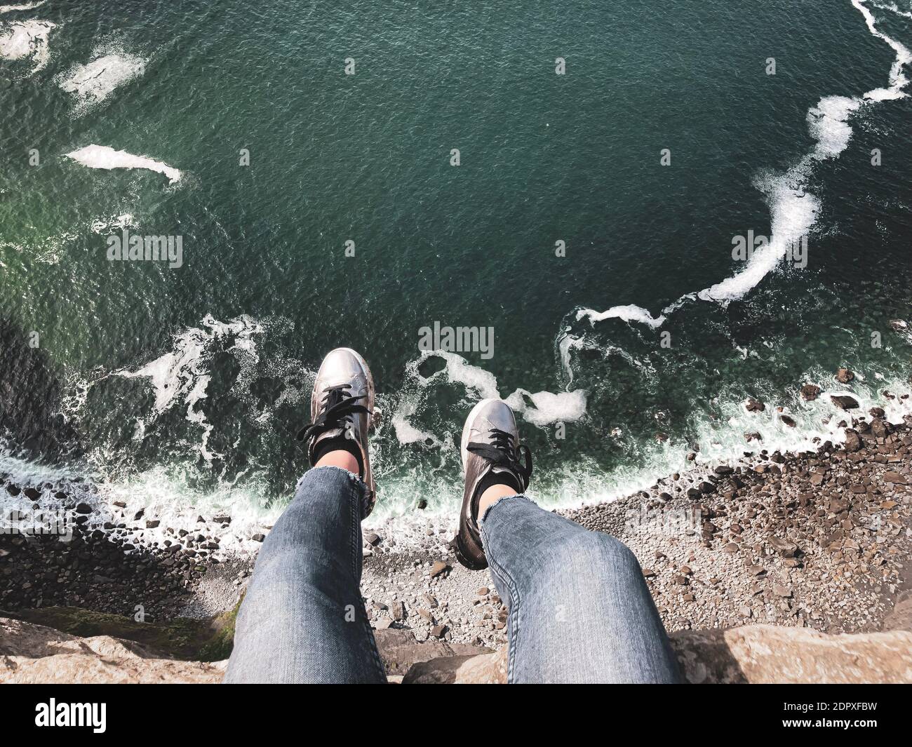 Cliff retaining wall hi-res stock photography and images - Alamy